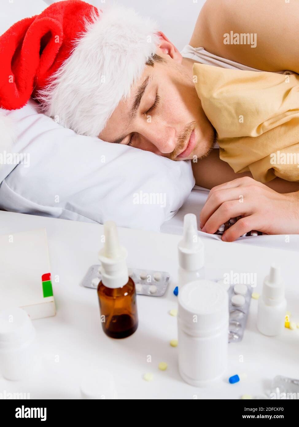 Man sleep christmas hi-res stock photography and images - Alamy