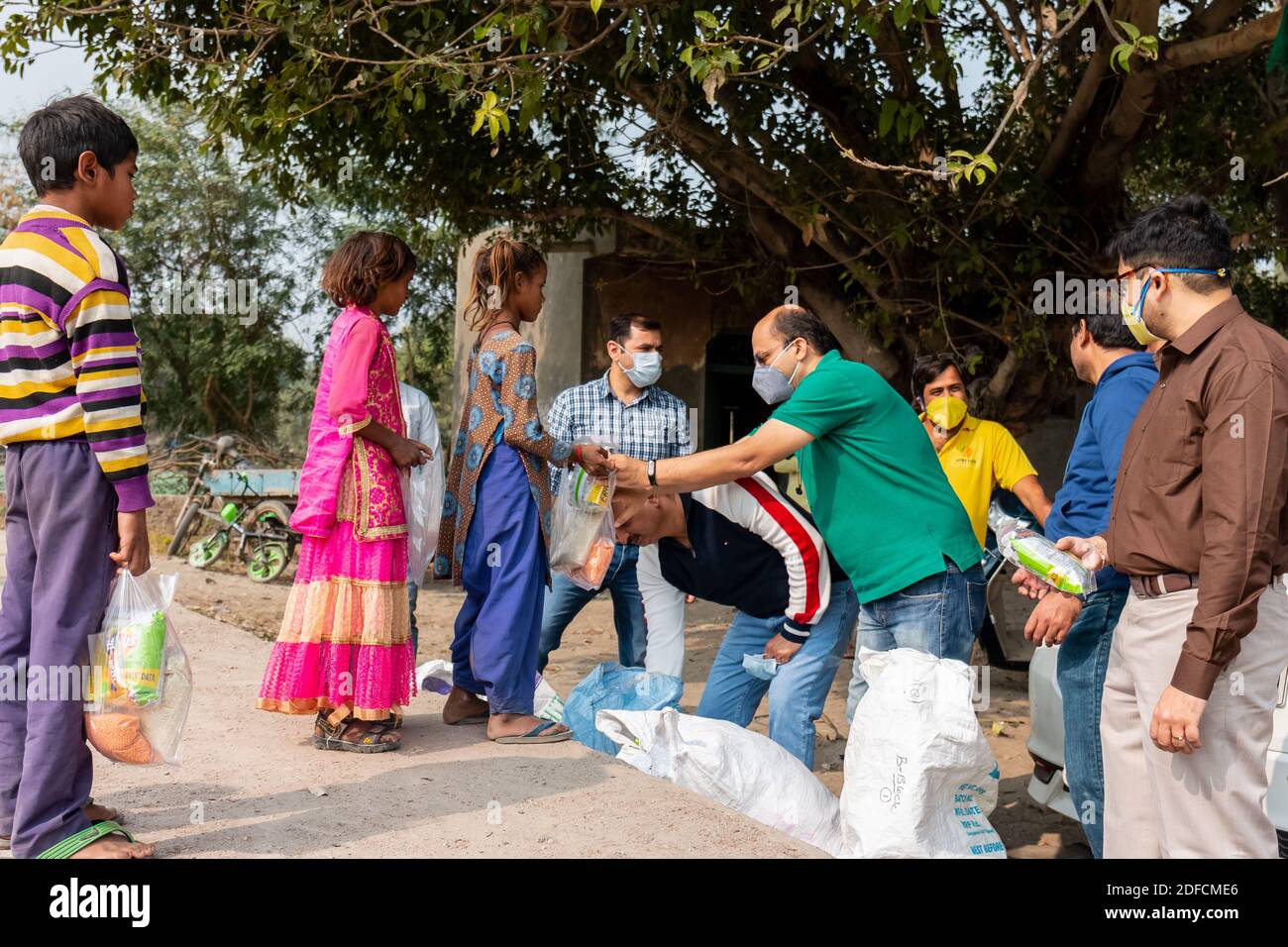 NOIDA, UTTAR PRADESH, INDIA - NOVEMBER 2020 : Group of young people of ...