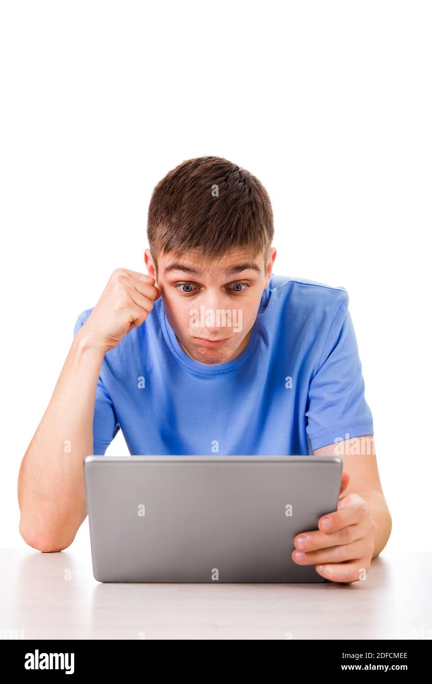Angry man at computer hi-res stock photography and images - Alamy