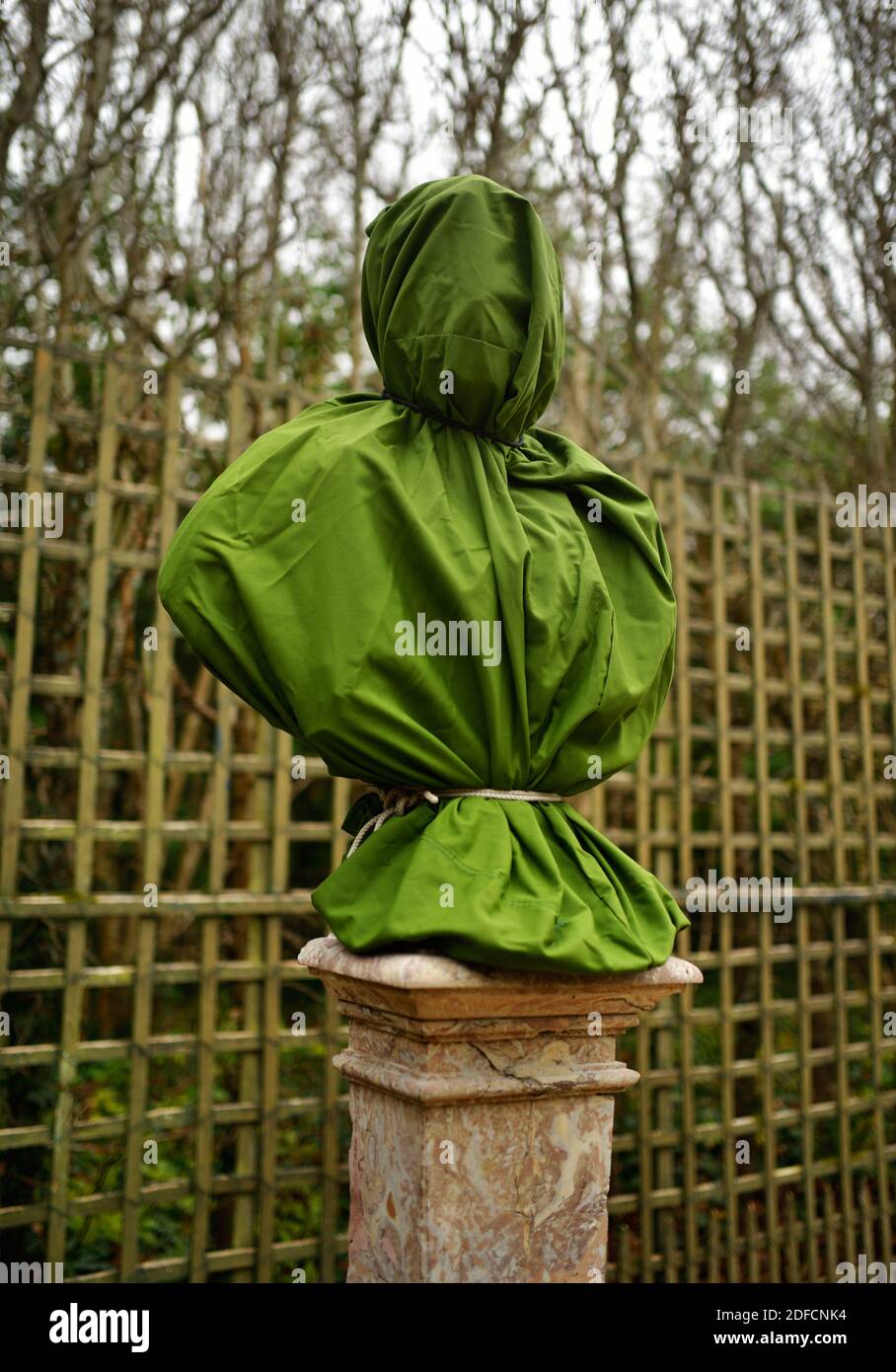 Versailles garden winter hi-res stock photography and images - Alamy