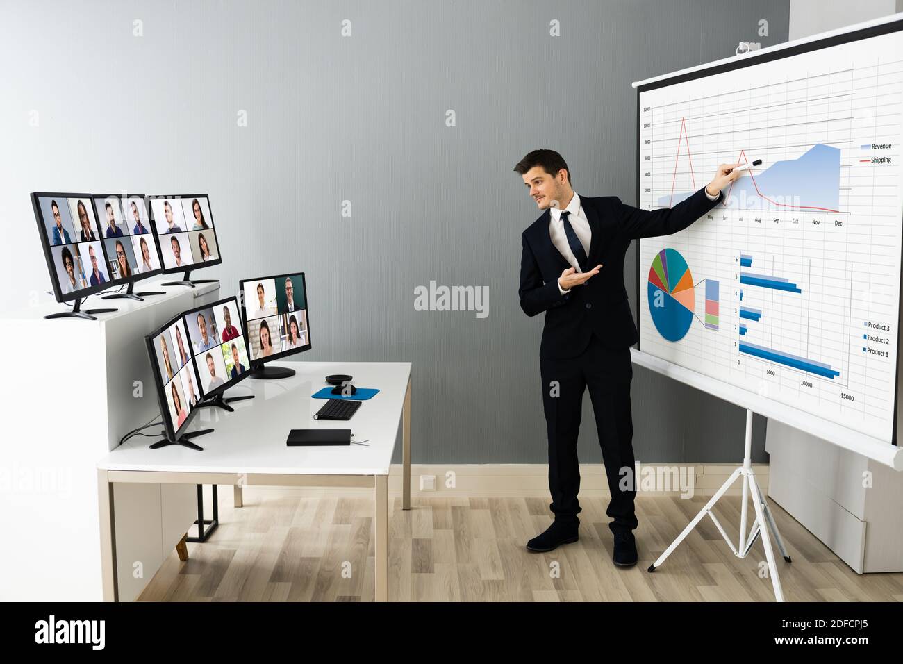 Online Live Conference Event With Virtual Audience Stock Photo - Alamy