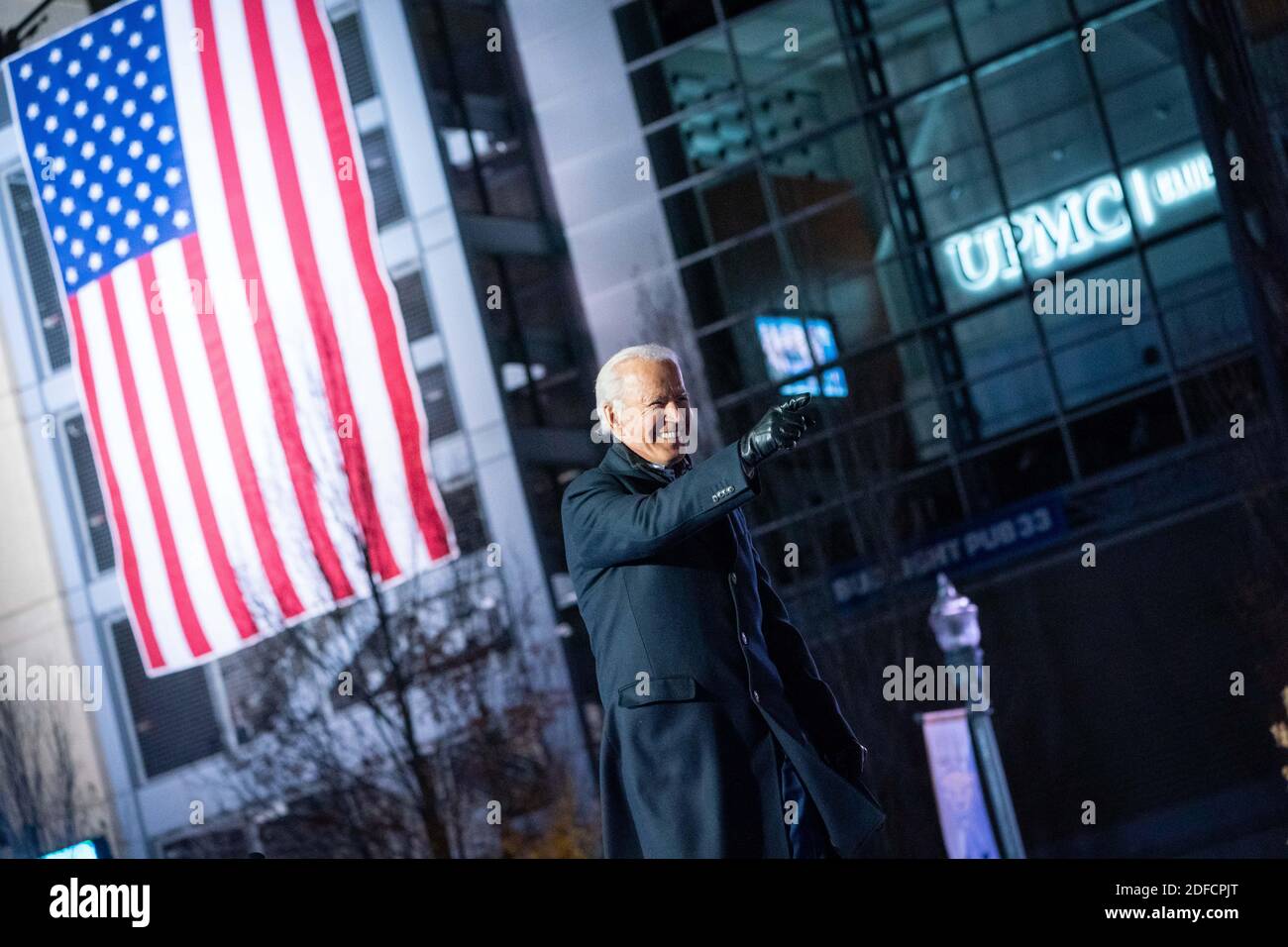 Finger pointing biden hi-res stock photography and images - Alamy