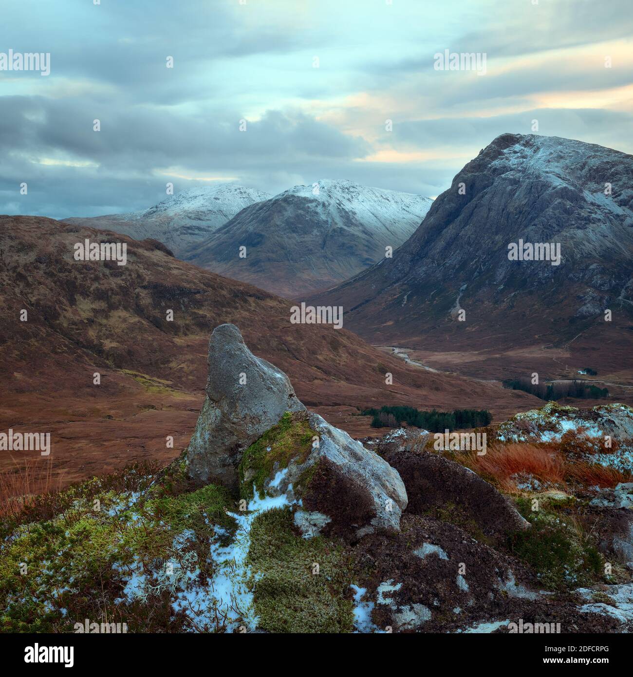 Cone shaped hill hi-res stock photography and images - Alamy