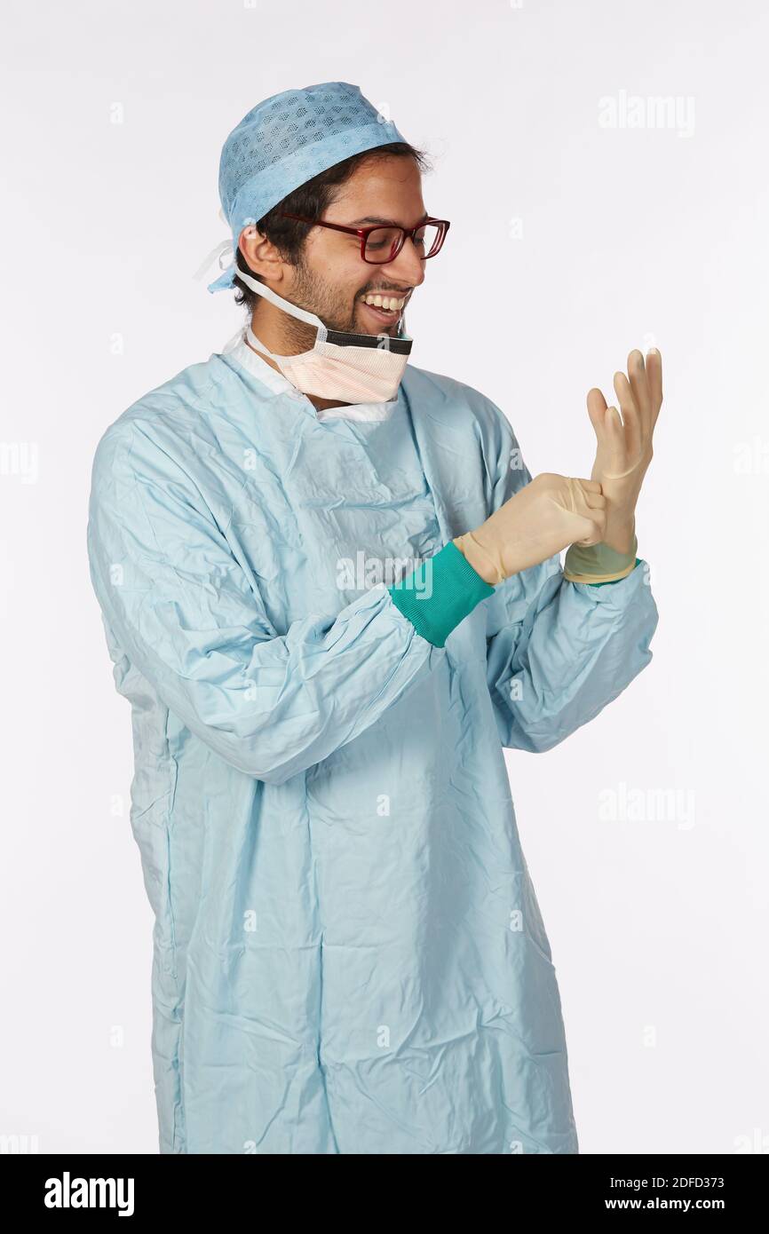 Doctor Wearing PPE Stock Photo - Alamy