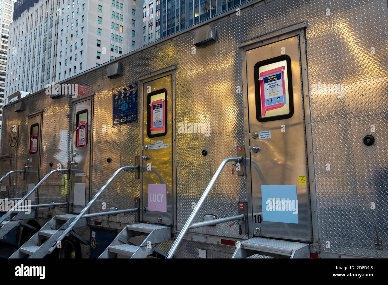 Motion picture filming production hi-res stock photography and images ...