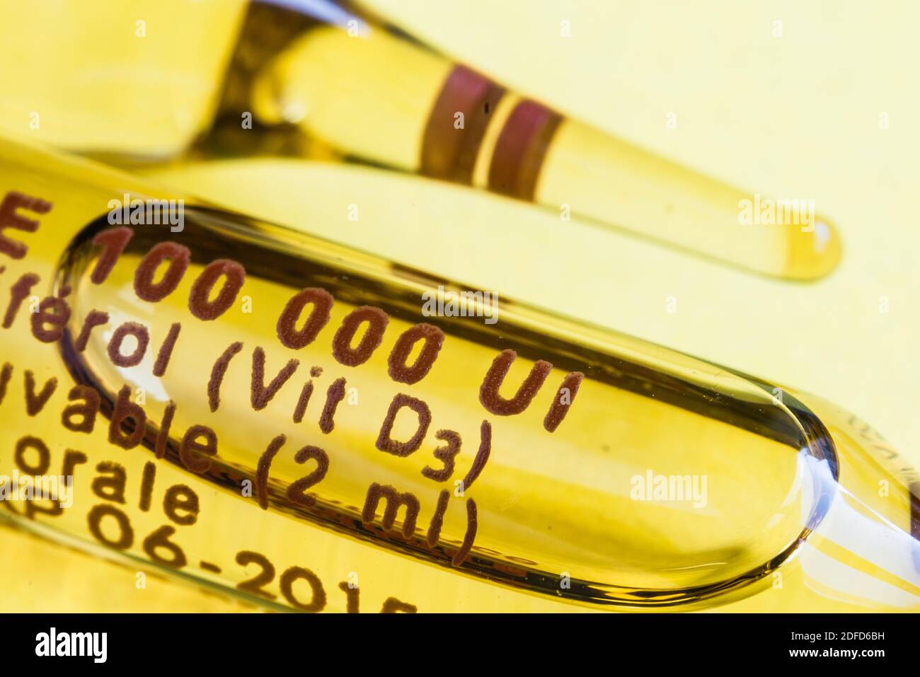 Glass ampoule of vitamin D Stock Photo - Alamy