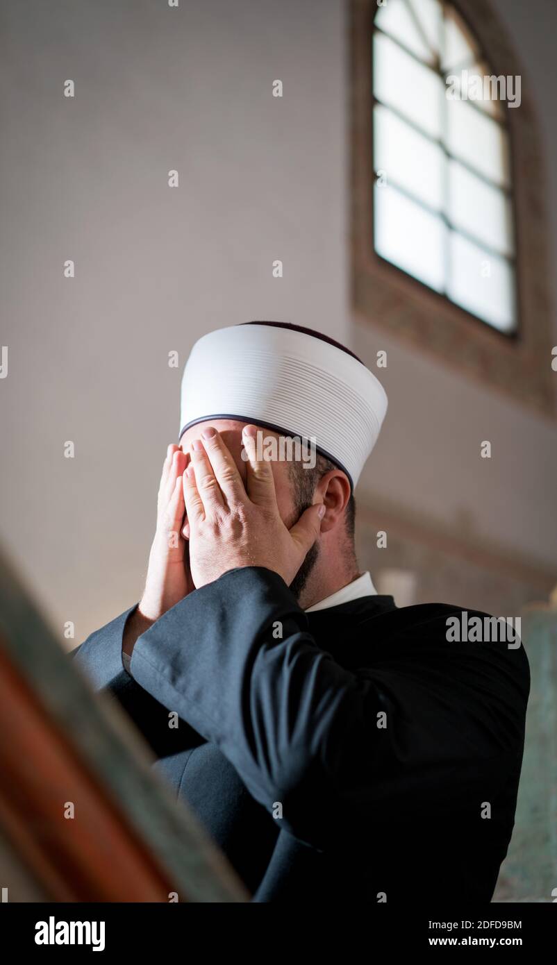 Imam in mosque Stock Photo - Alamy