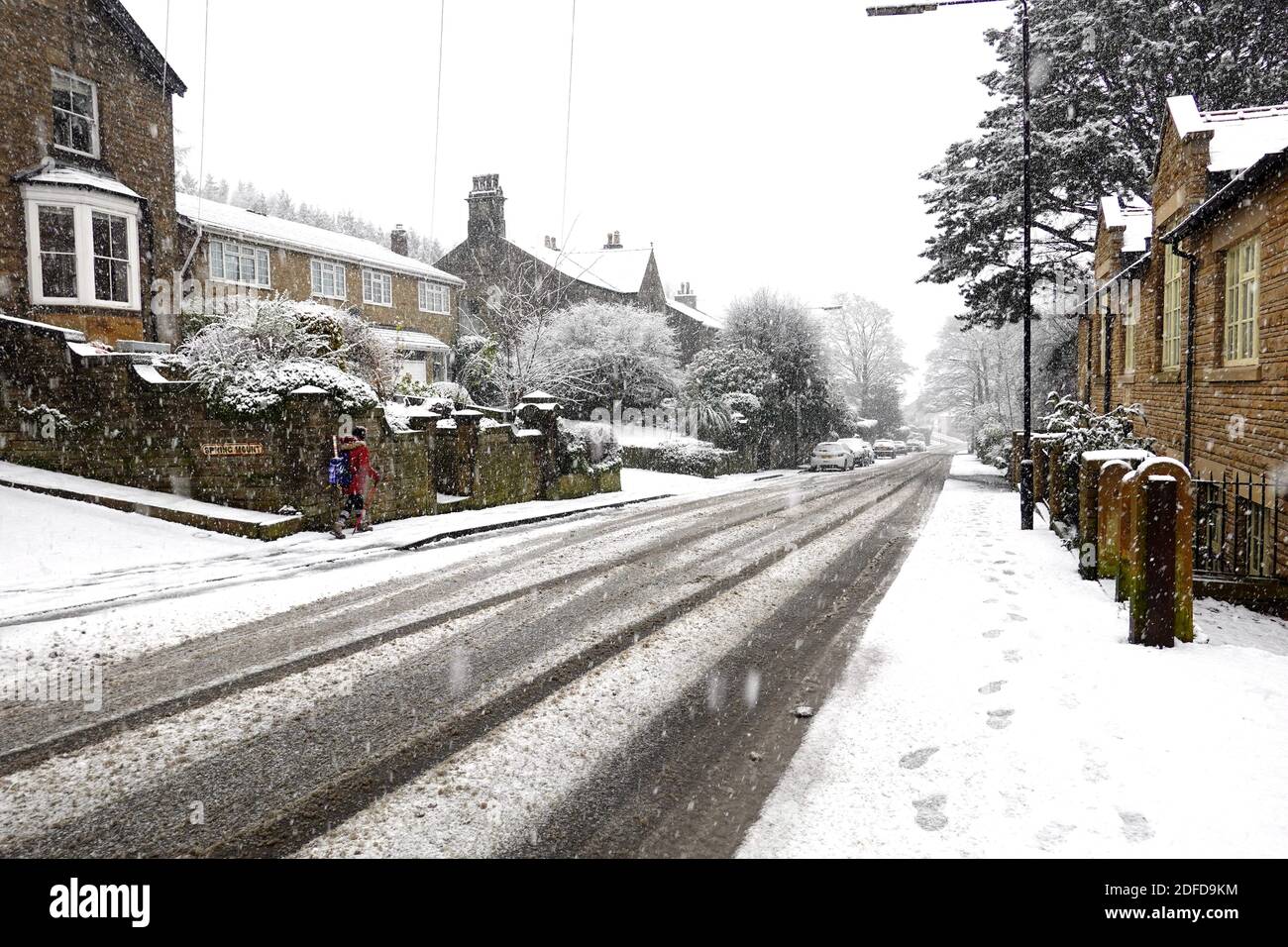 Snow falls in New Mills, Derbyshire for the first time this winter on ...
