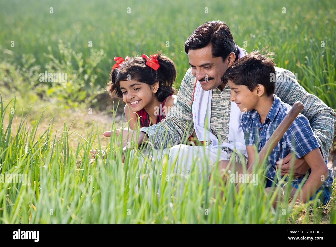 Happy rural family hi-res stock photography and images - Alamy
