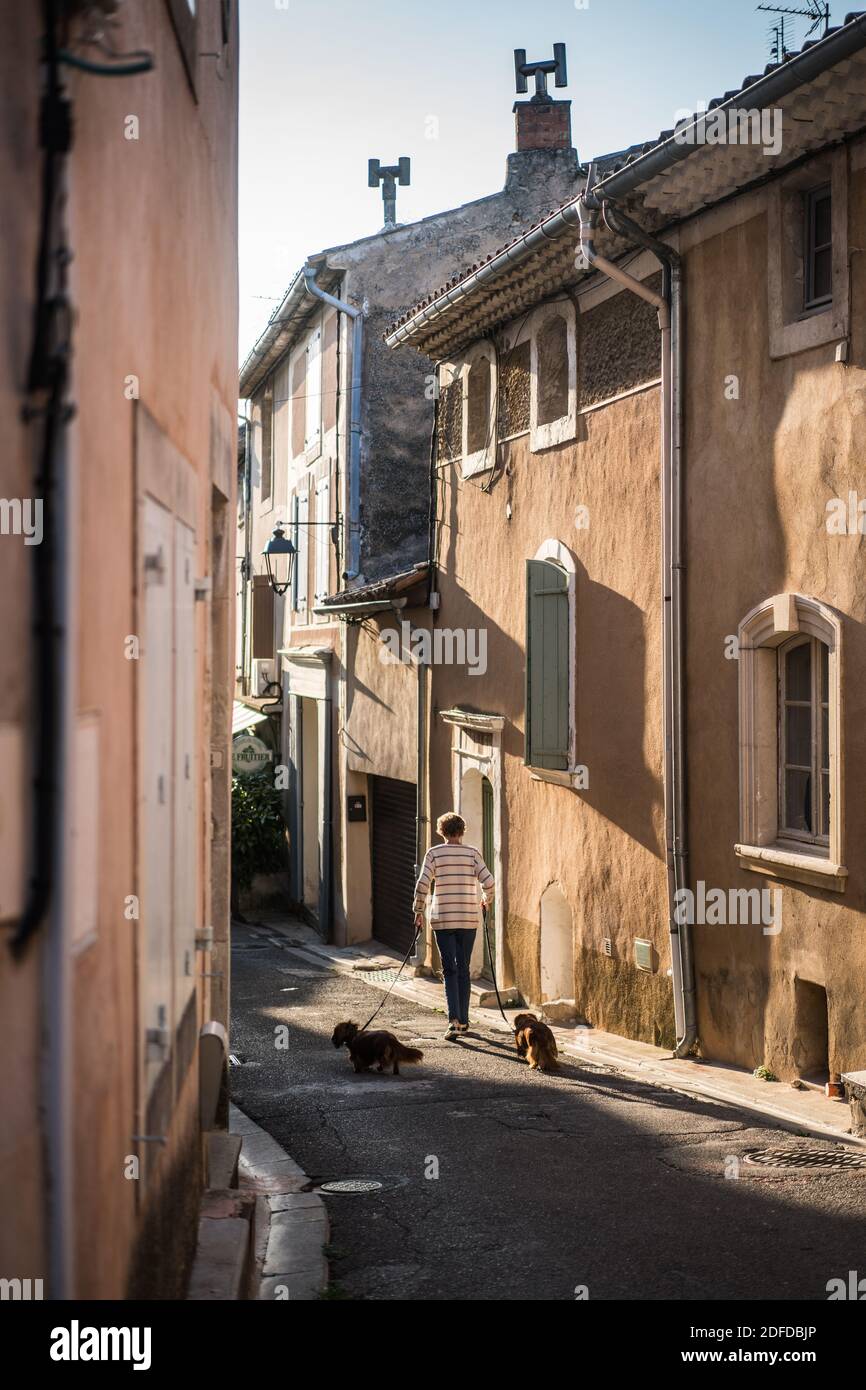 Street of the village Goult, Provence, France, Europe Stock Photo - Alamy