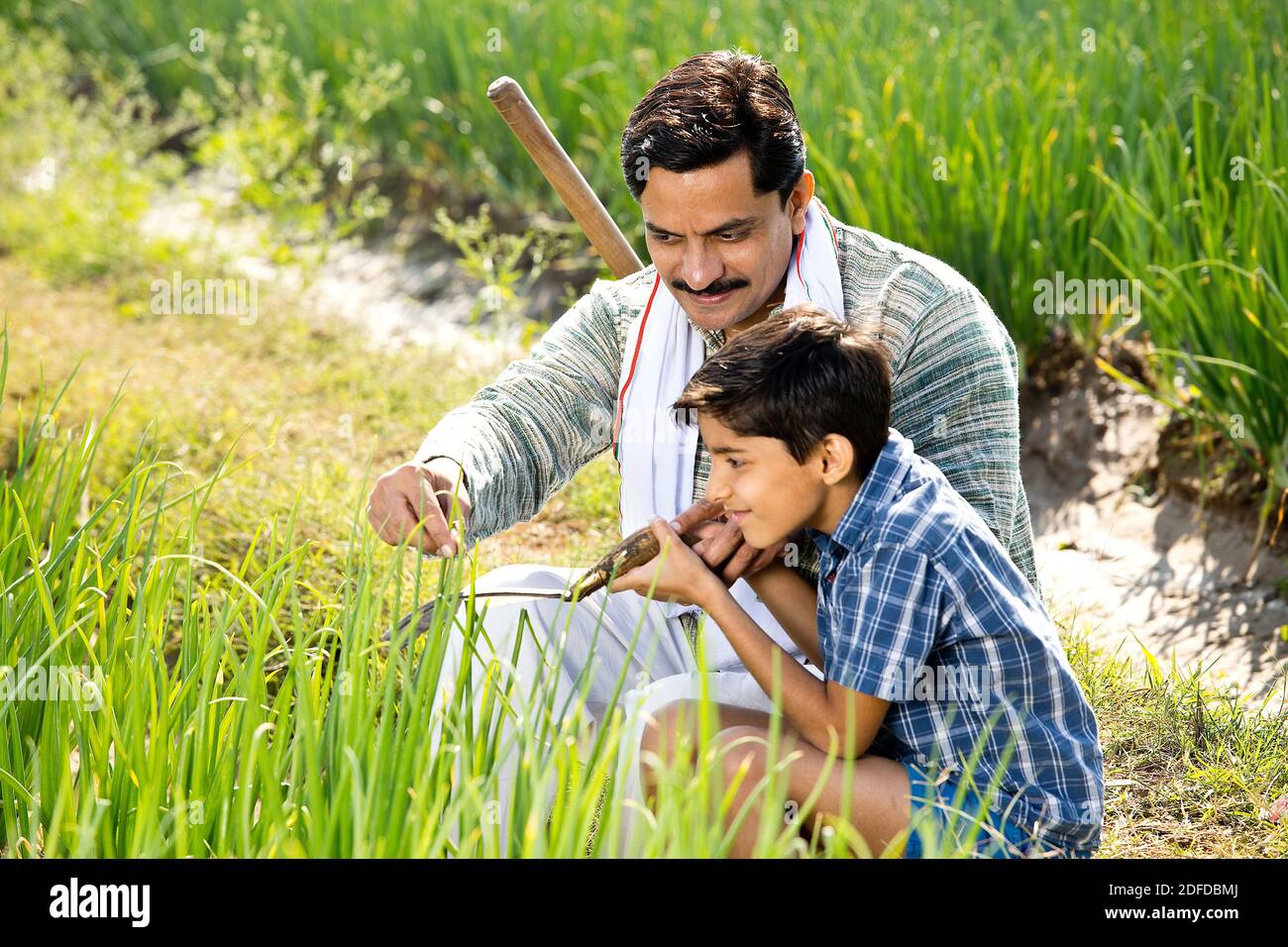 Happy rural family hi-res stock photography and images - Alamy