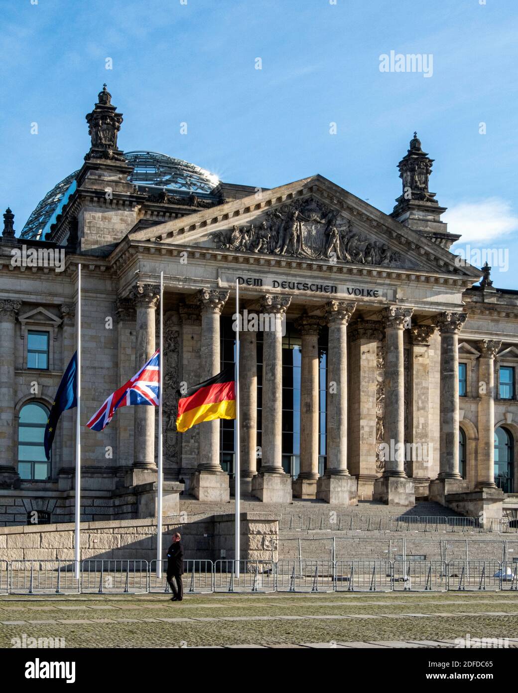 Uk parliament building flags european flag union jack parliament hi-res ...