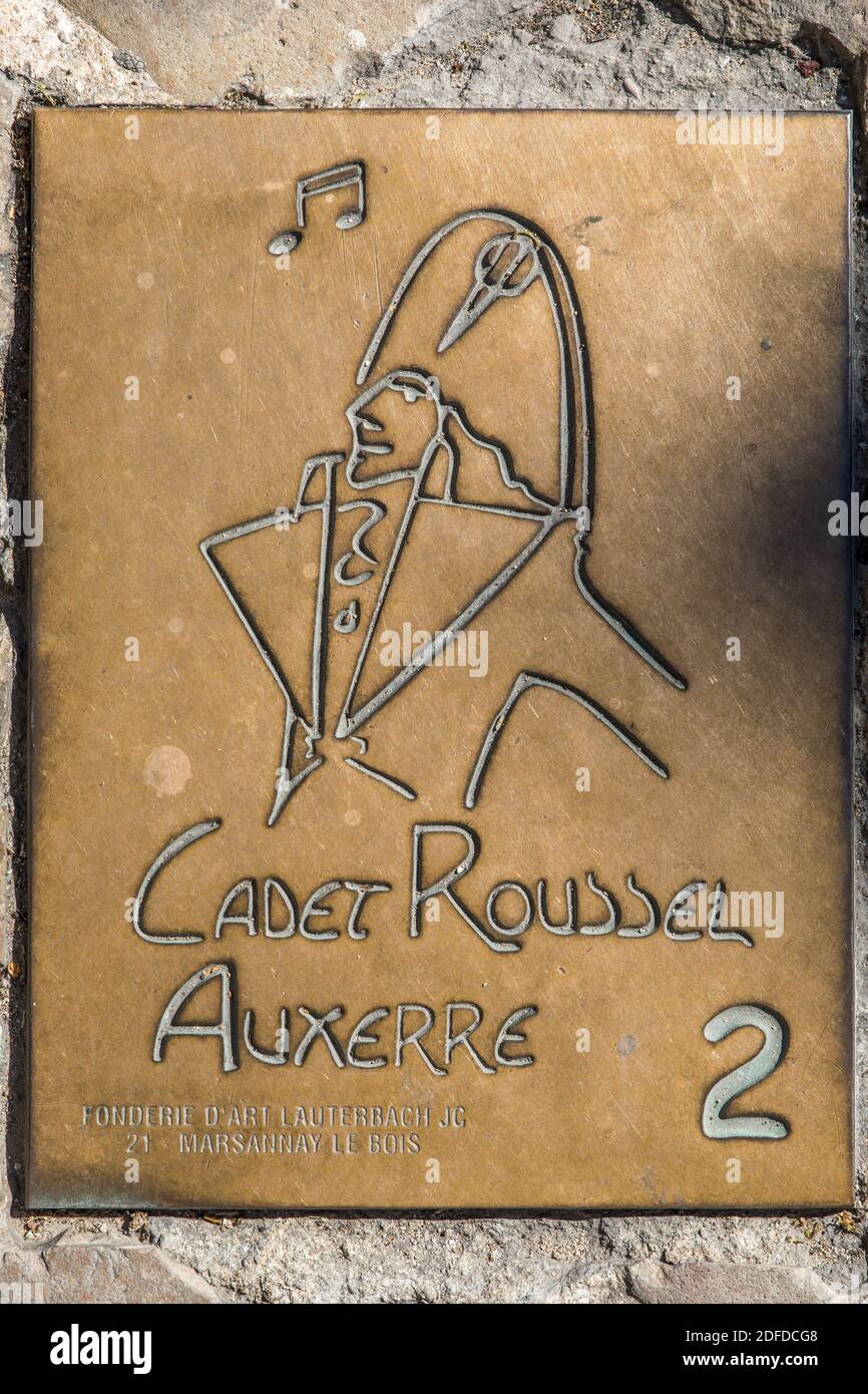 HERITAGE WALKING CIRCUIT MARKED OUT BY BRONZES IN THE EFFIGY OF CADET ...