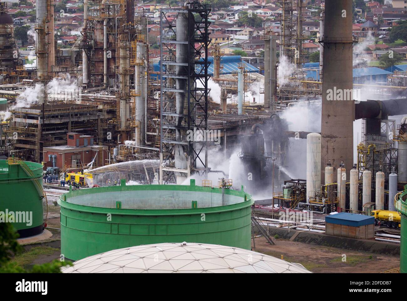 Engen refinery hi-res stock photography and images - Alamy