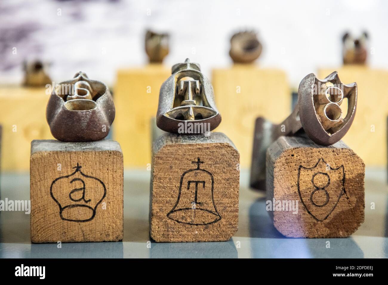 Burgundy mark hi-res stock photography and images - Alamy