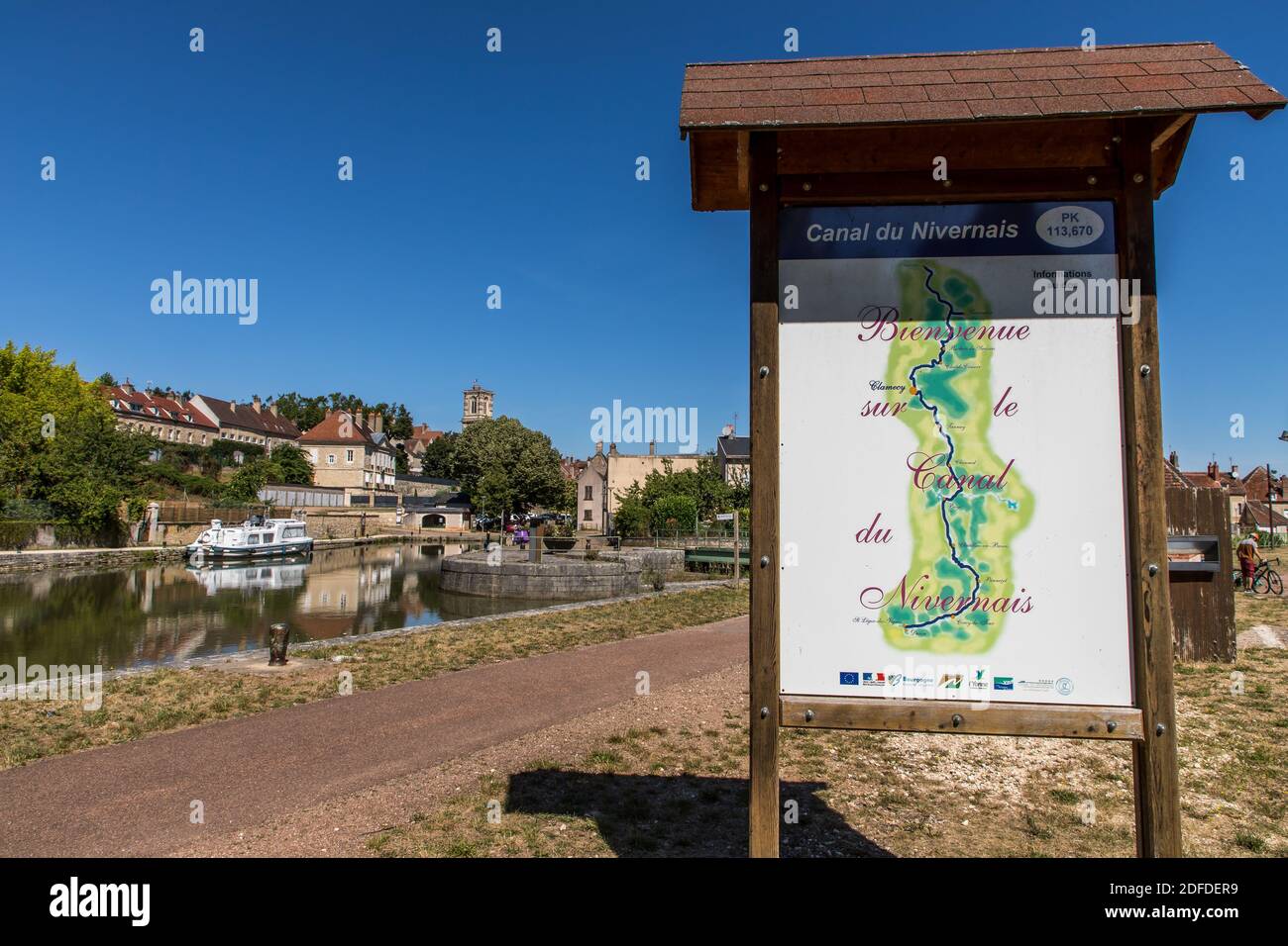 Clamecy map hi-res stock photography and images - Alamy