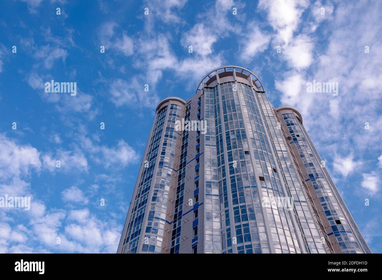 Void building hi-res stock photography and images - Alamy