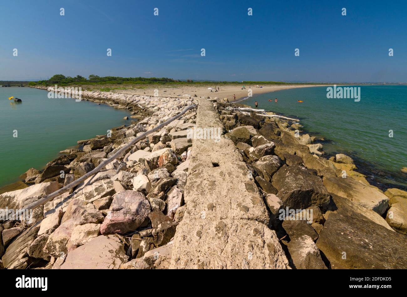 Beautiful waterfront panorama hi-res stock photography and images - Alamy