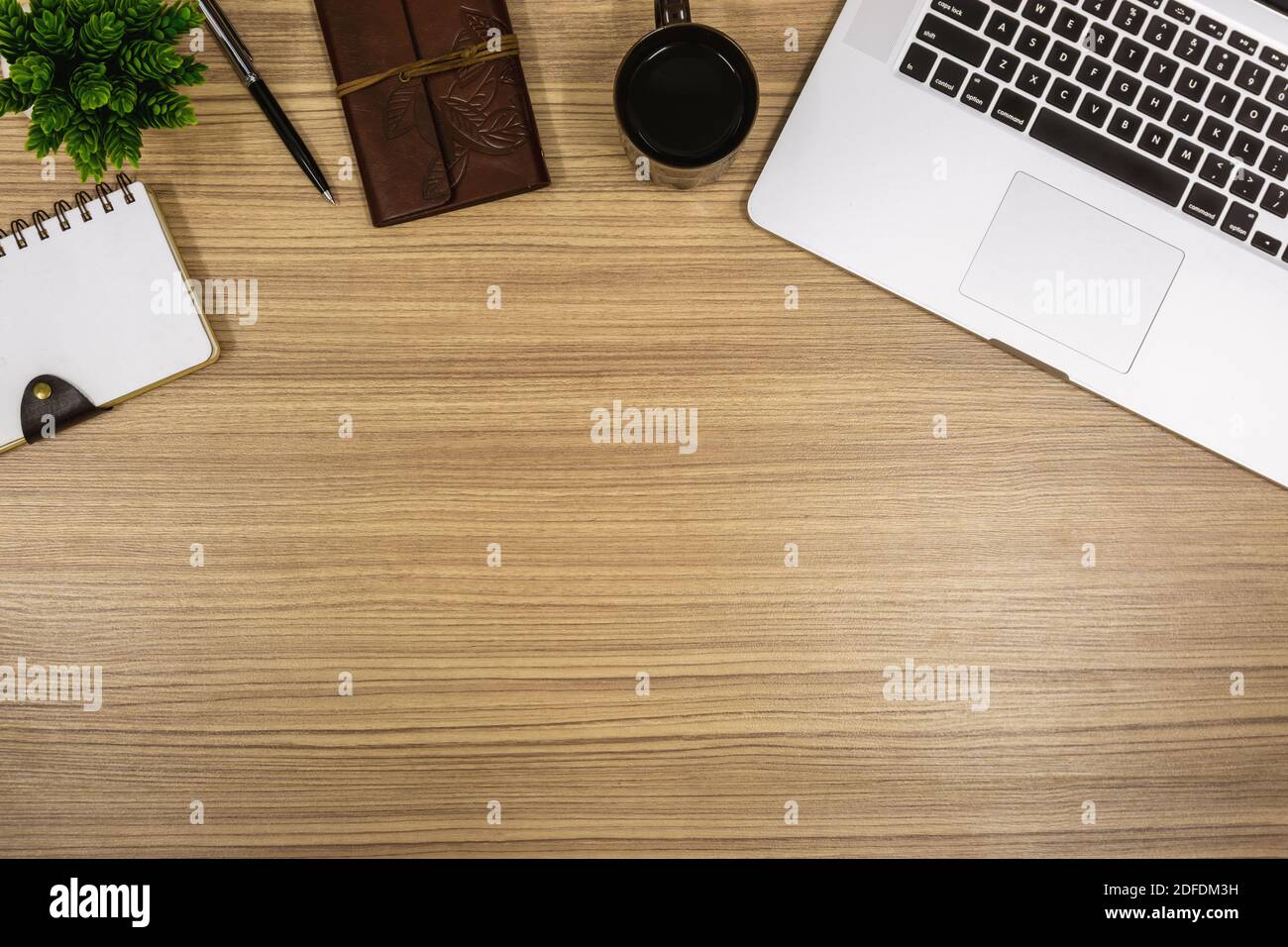 Overhead shot laptop computer hi-res stock photography and images - Alamy