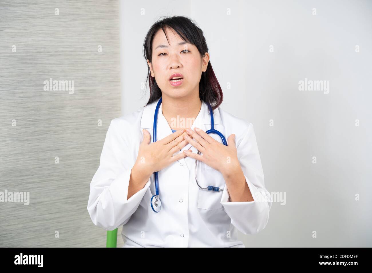 Asian female doctor during hi-res stock photography and images - Alamy