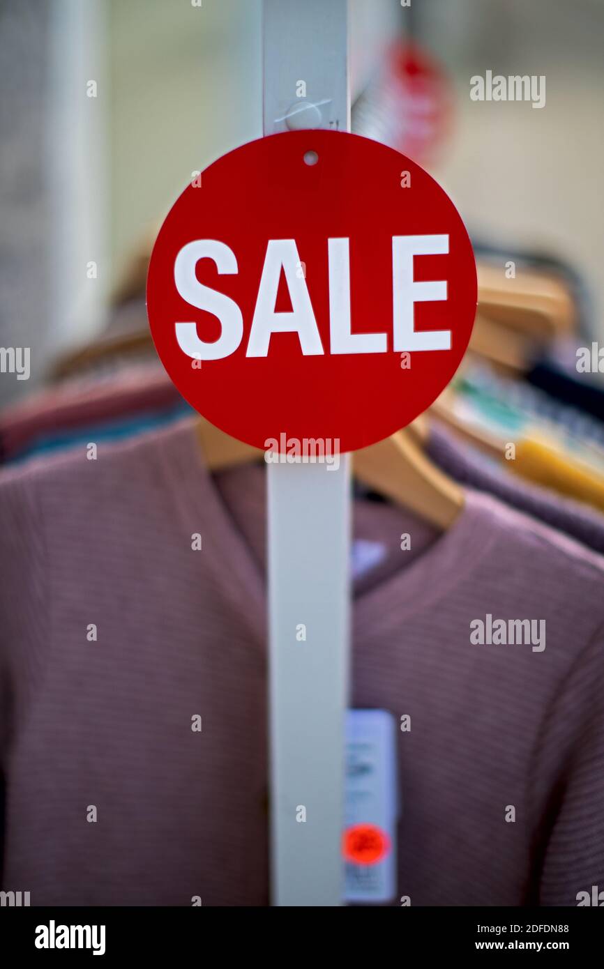 Print shop sign hi-res stock photography and images - Alamy