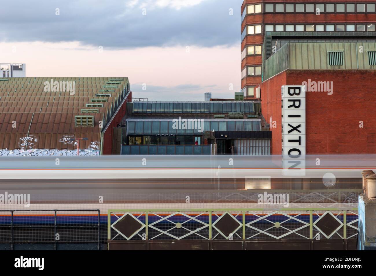 Recreation centre hi-res stock photography and images - Alamy