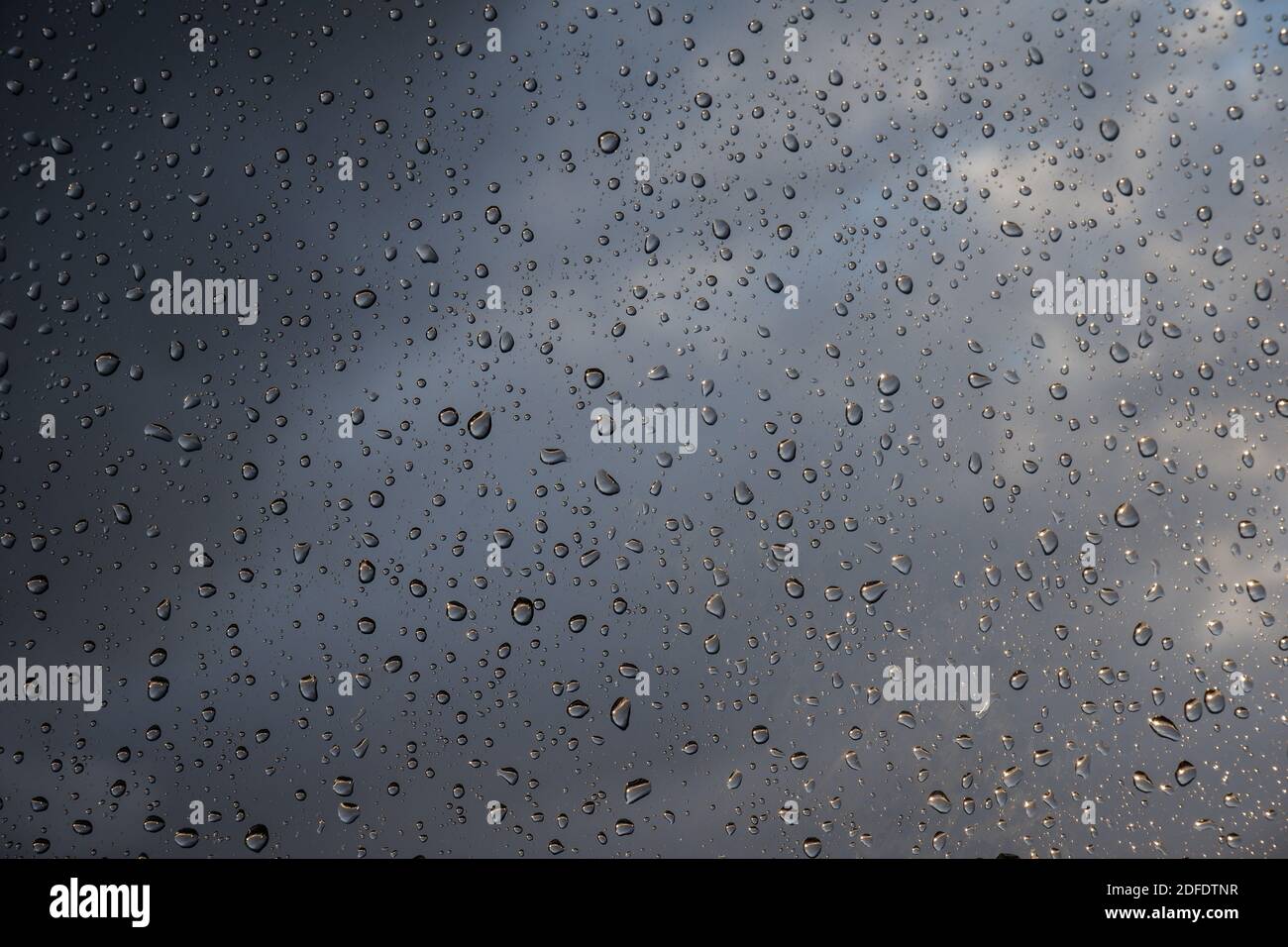 Rainy day windows hi-res stock photography and images - Alamy