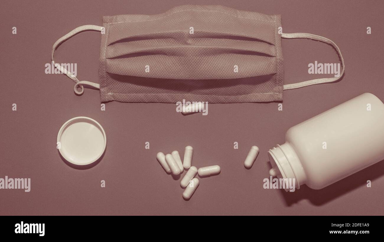 Pills medical face mask inscription hi-res stock photography and images ...