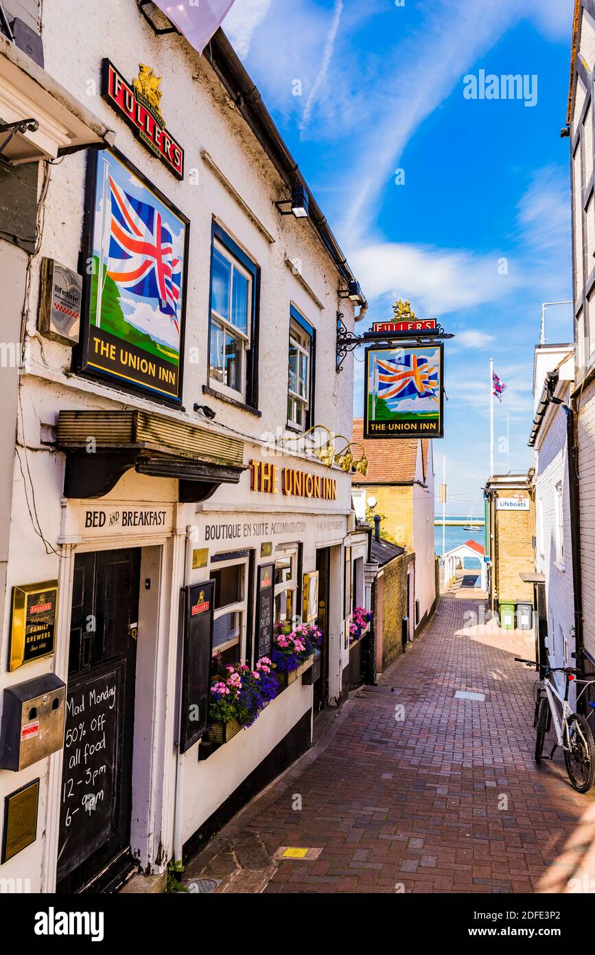 Watch house Lane, The Union Inn. Cowes, Isle of Wight, England, United ...