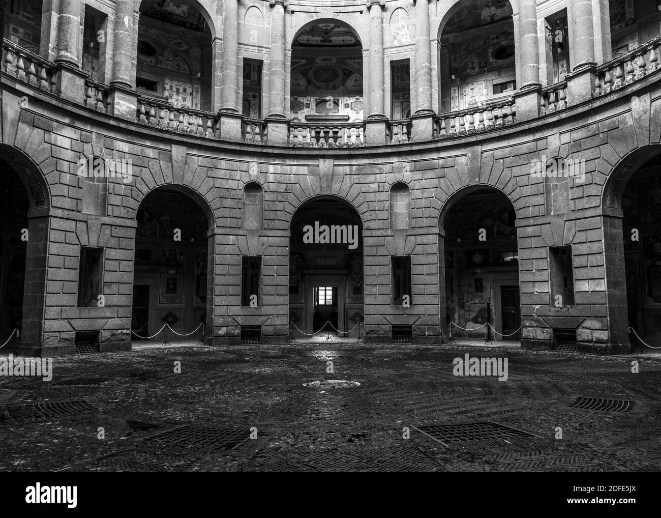Ancient villa italy Black and White Stock Photos & Images - Alamy