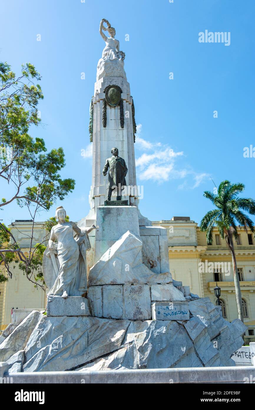Jose Miguel Gomez statue or monument, Santa Clara, Cuba Stock Photo - Alamy