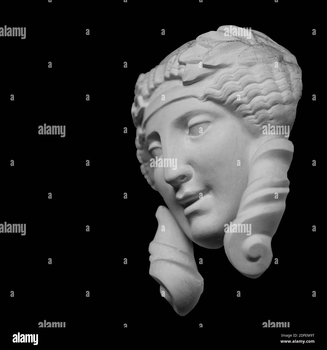 Gypsum statue bust head on a white background Stock Photo - Alamy