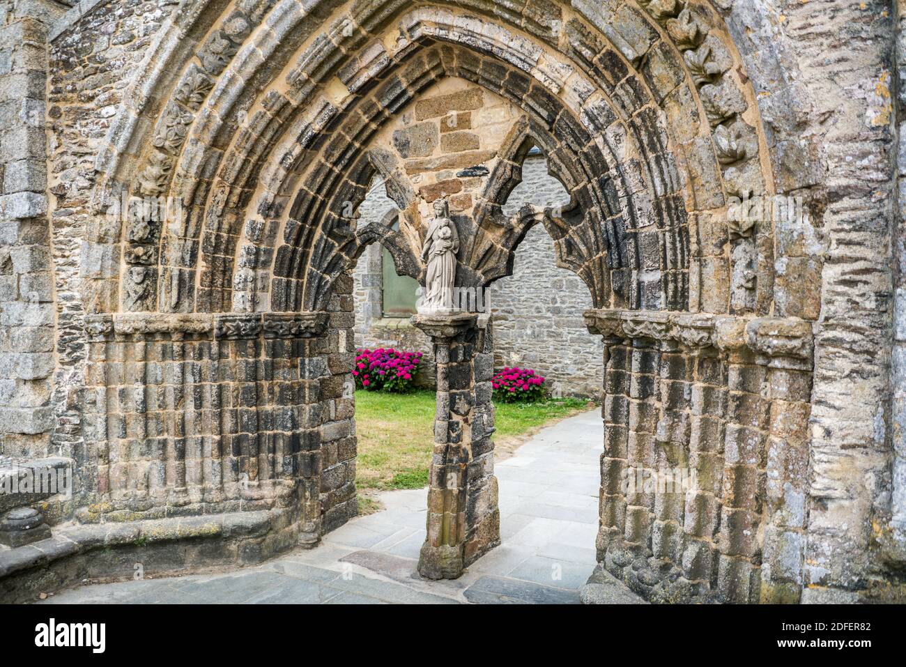 St mathieu church hi-res stock photography and images - Alamy