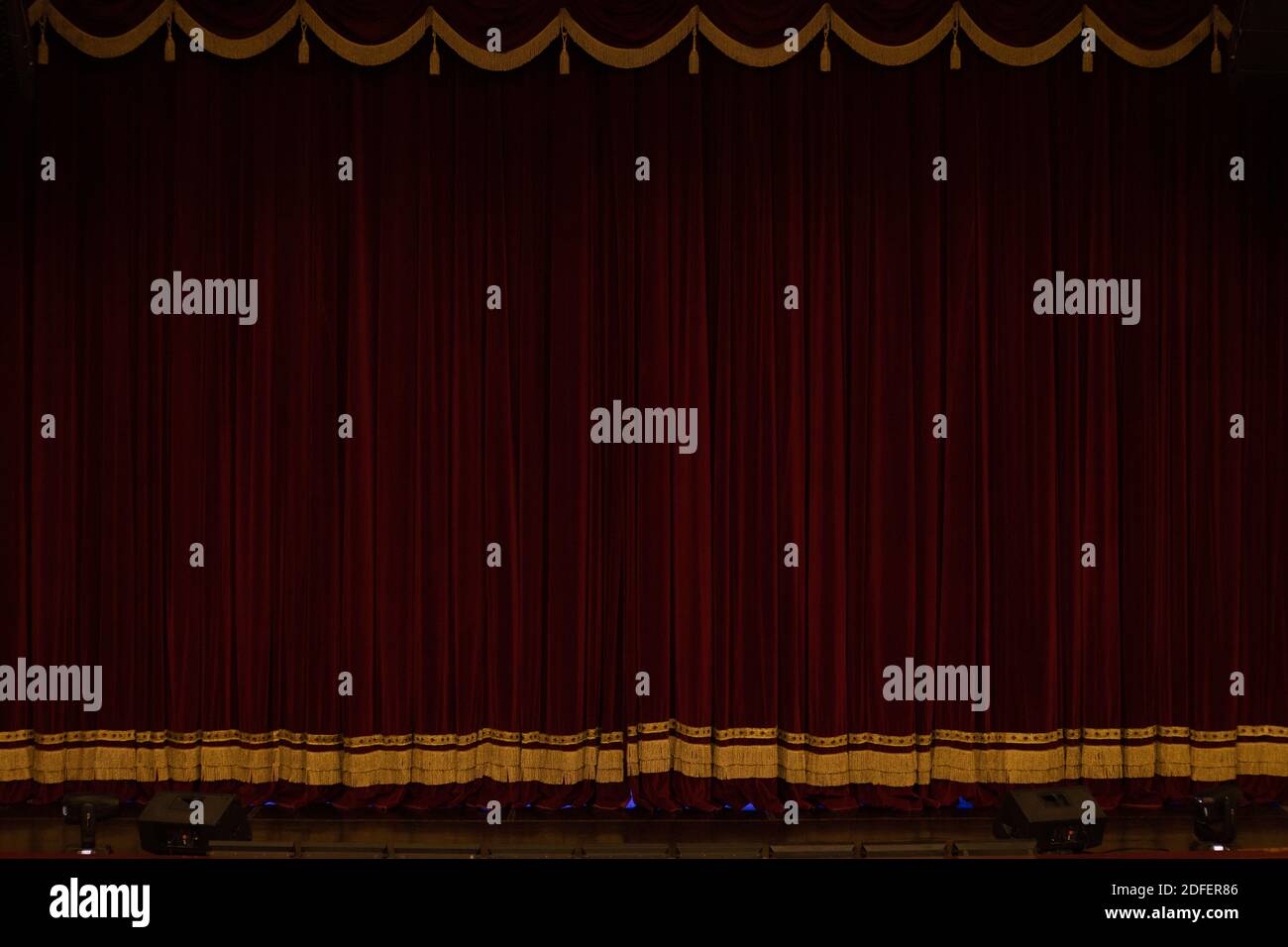 scene, a curtain theater Stock Photo - Alamy