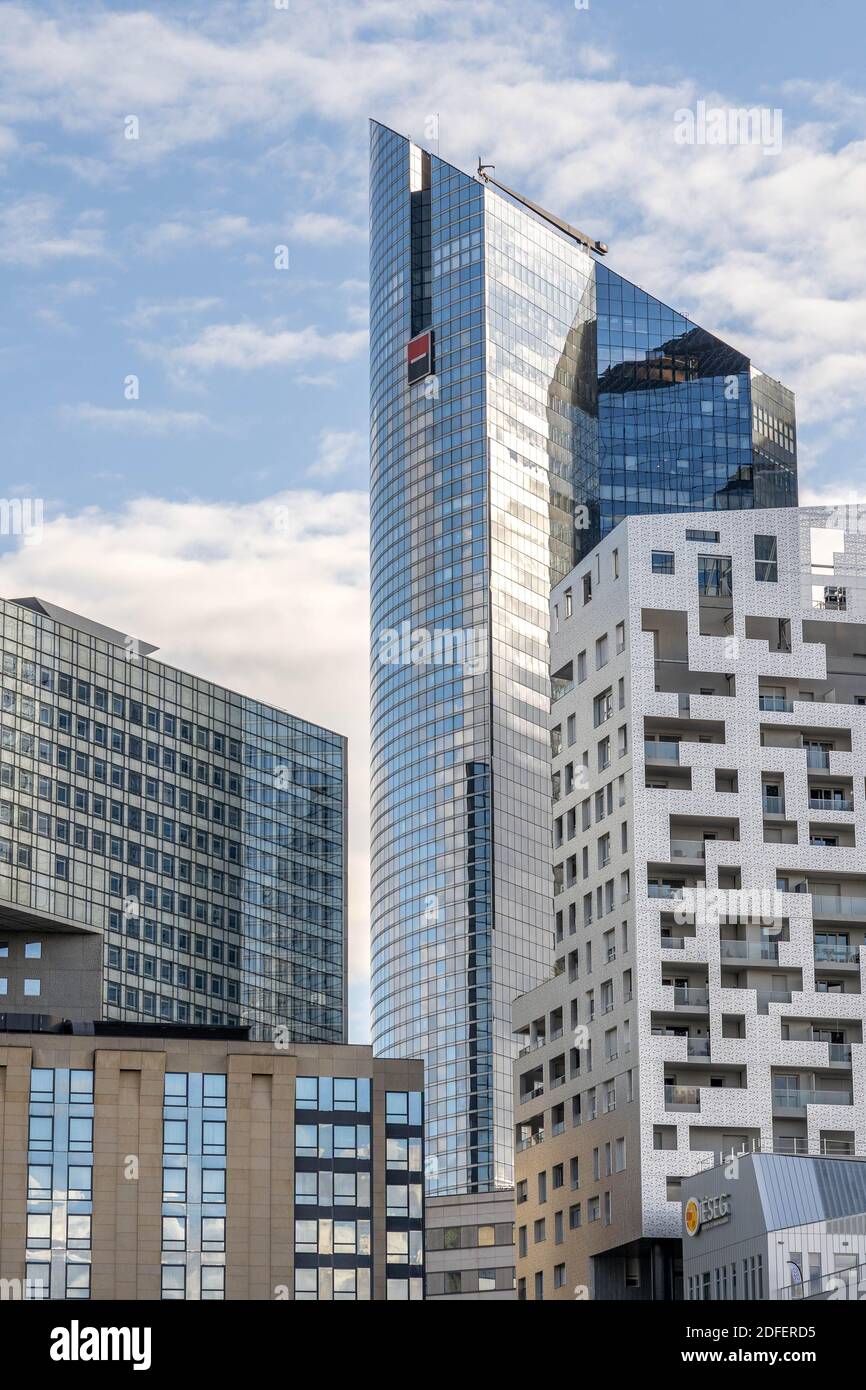 Paris, France - Jun 13, 2020: Modern skyscrapers of headquarters in La ...