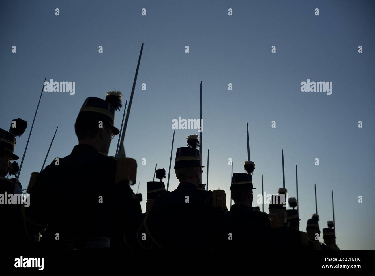 Formation Militaire High Resolution Stock Photography and Images - Alamy