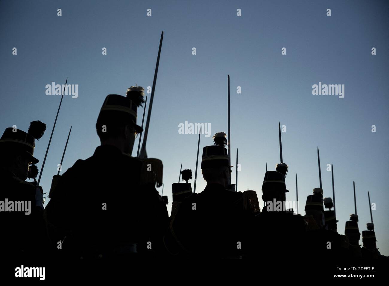 Formation Militaire High Resolution Stock Photography and Images - Alamy