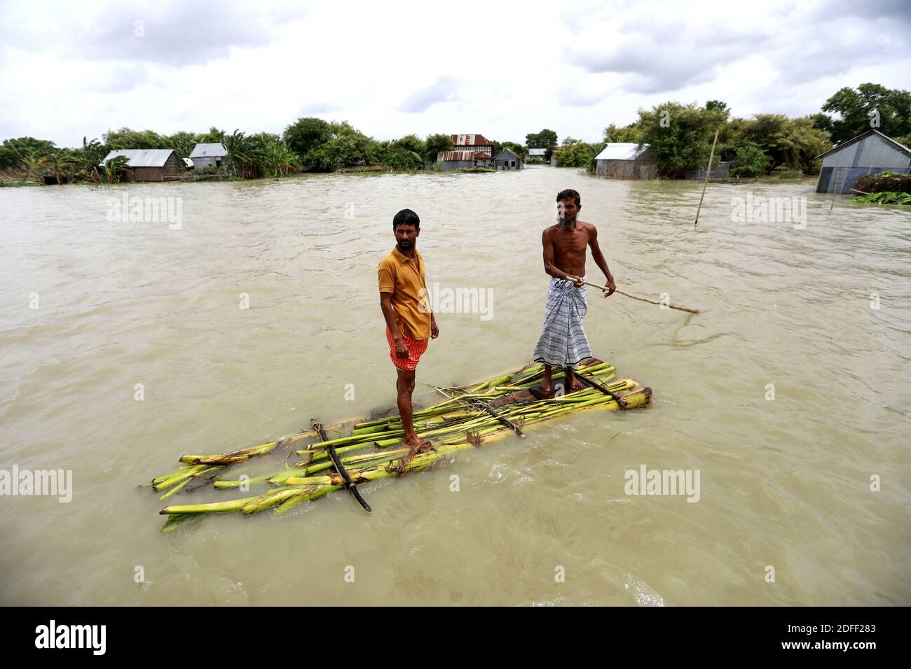 Banana tree raft hi-res stock photography and images - Alamy