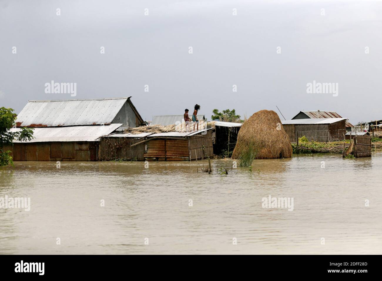 The flood situation has worsened with the rise of water in Padma river ...