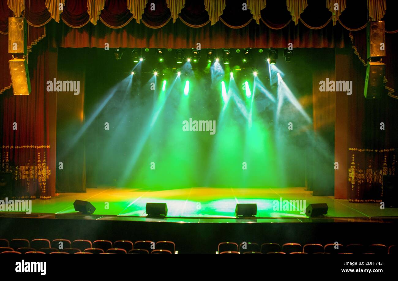 Theatrical scene without actors, scenic light and smoke Stock Photo - Alamy