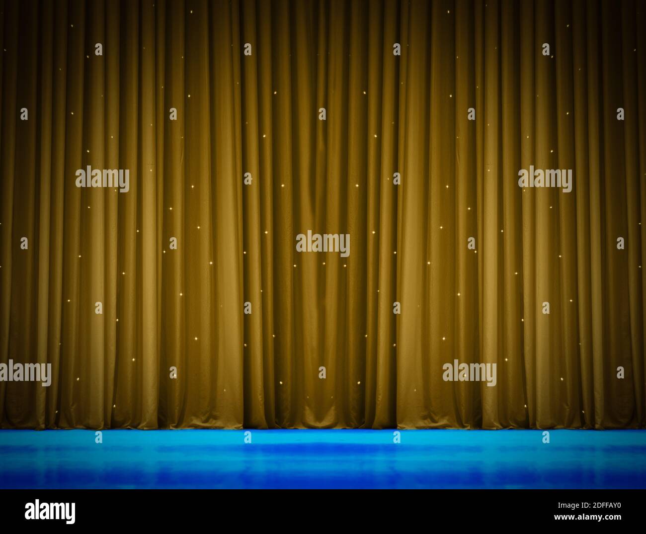 Ornate stage curtain curtains hi-res stock photography and images - Alamy