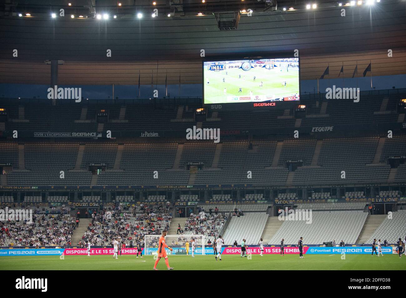 General view inside the stadium during the Coupe de la Ligue final ...