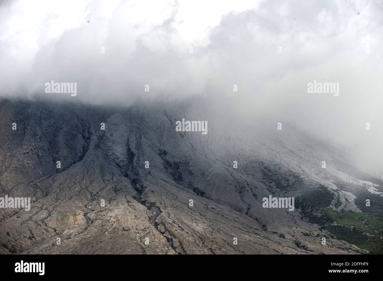 The track of pyroclastic materials of Sinabung volcano seen impacted by ...