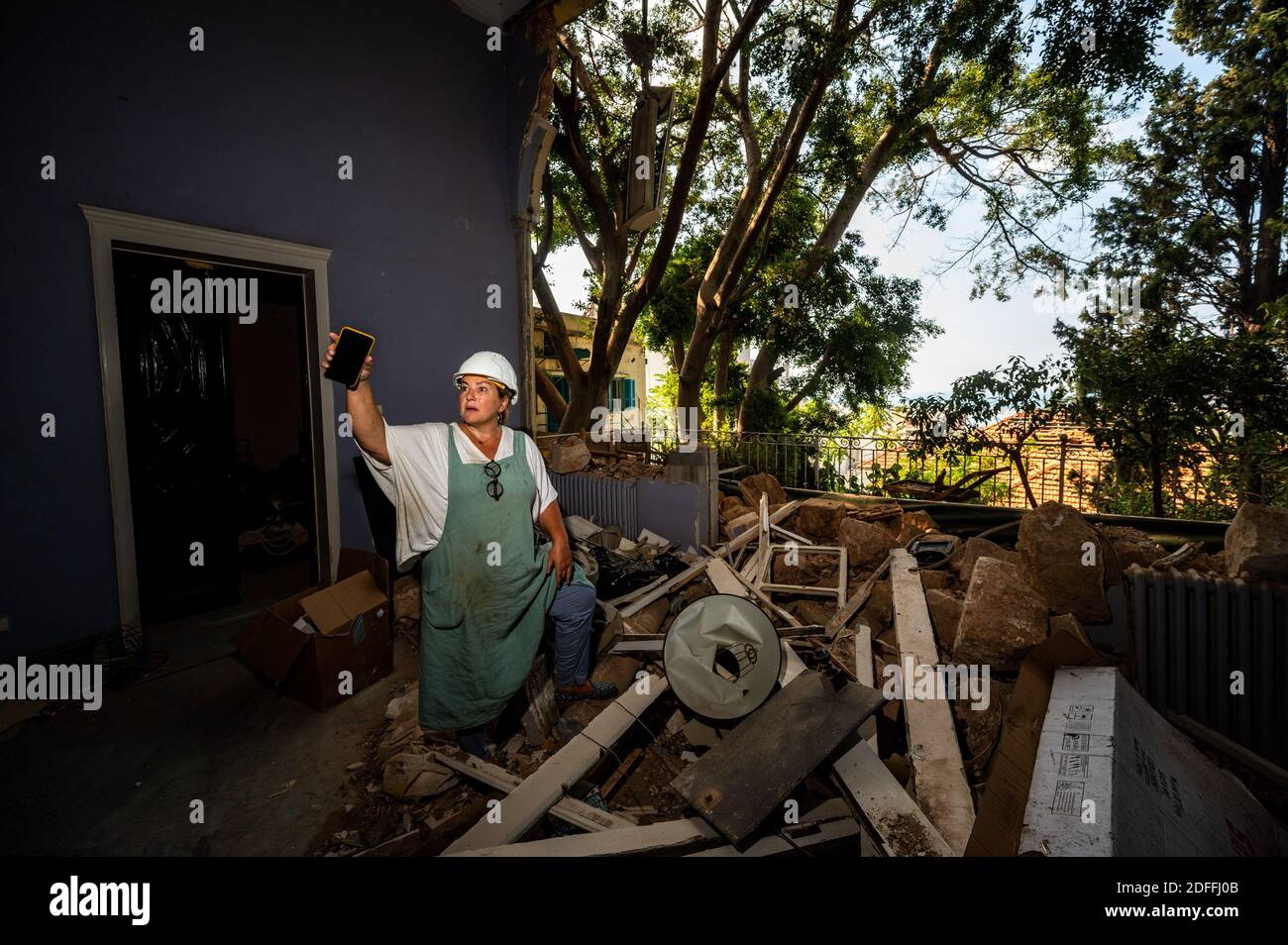 Maison Detruite High Resolution Stock Photography and Images - Alamy