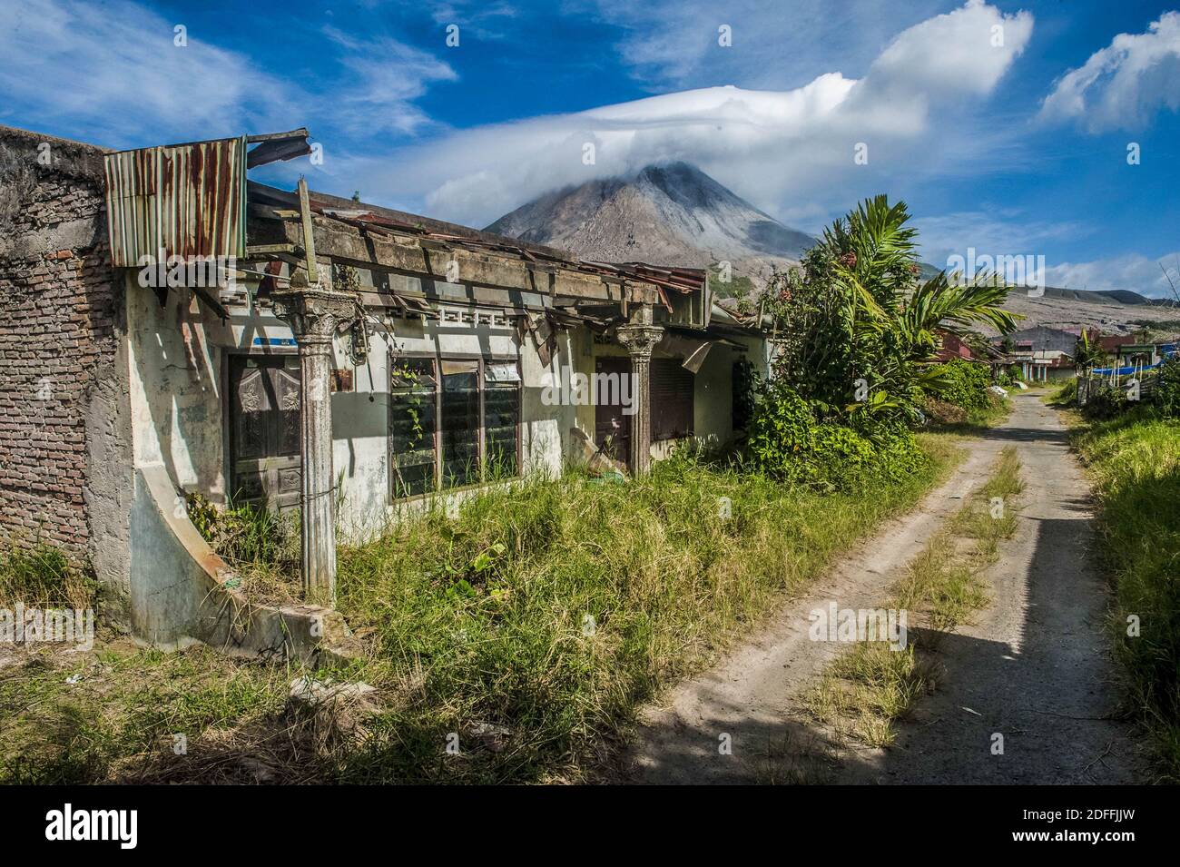 Sutanta aditya hi-res stock photography and images - Alamy