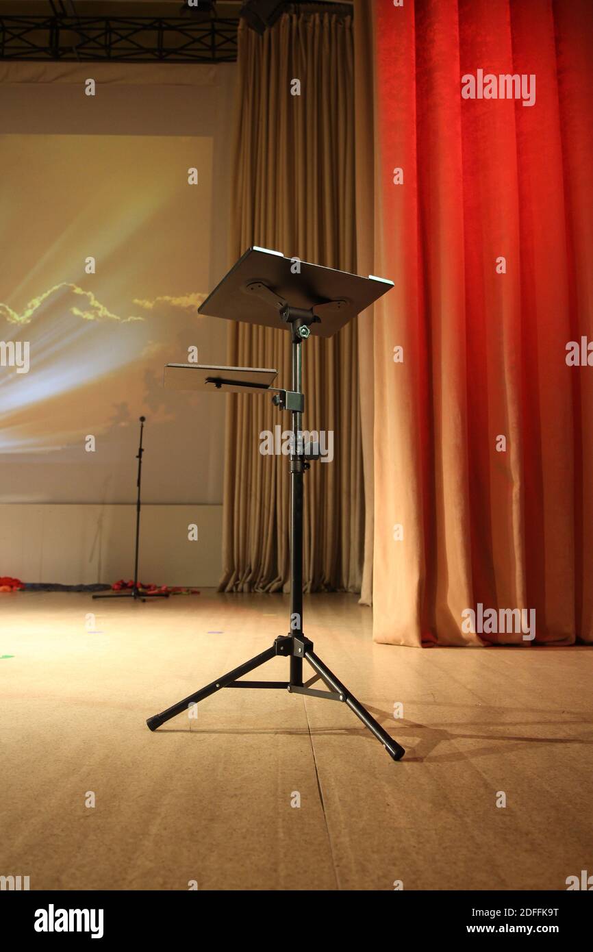 music stand, stand on theatrical stage Stock Photo - Alamy