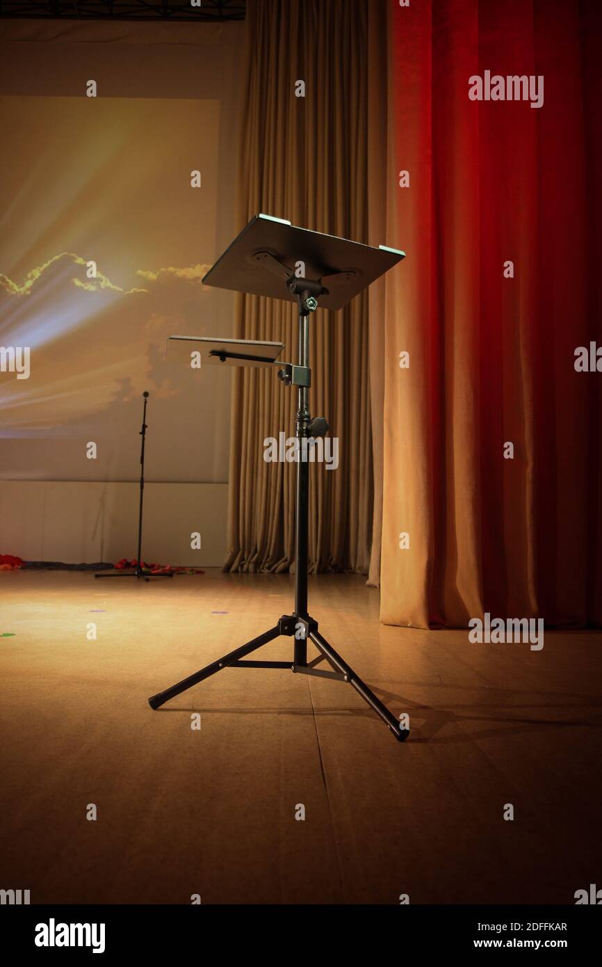music stand, stand on theatrical stage Stock Photo - Alamy