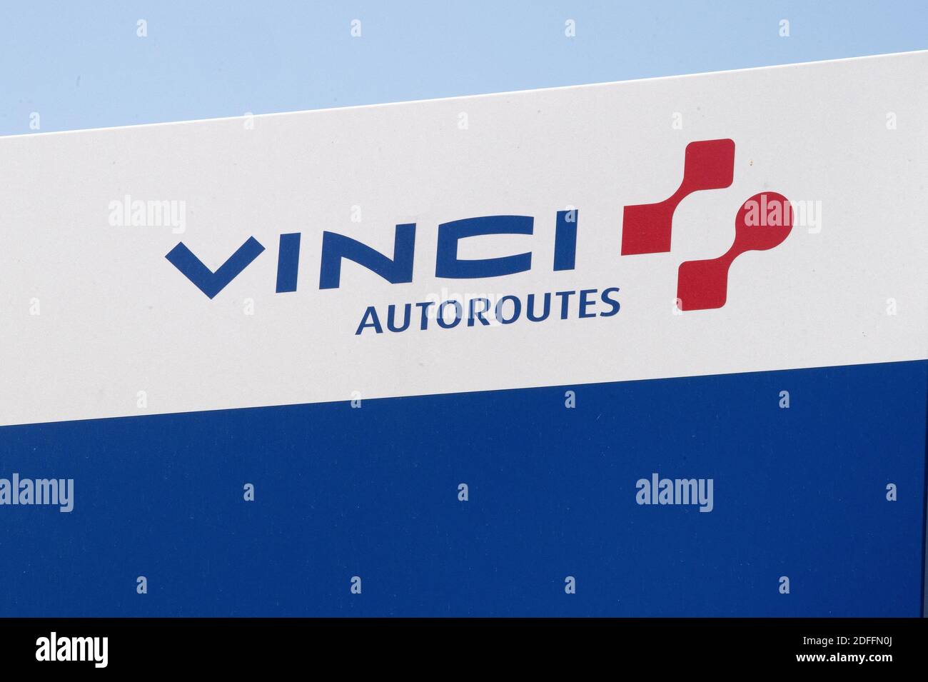 Vinci autoroute hi-res stock photography and images - Alamy