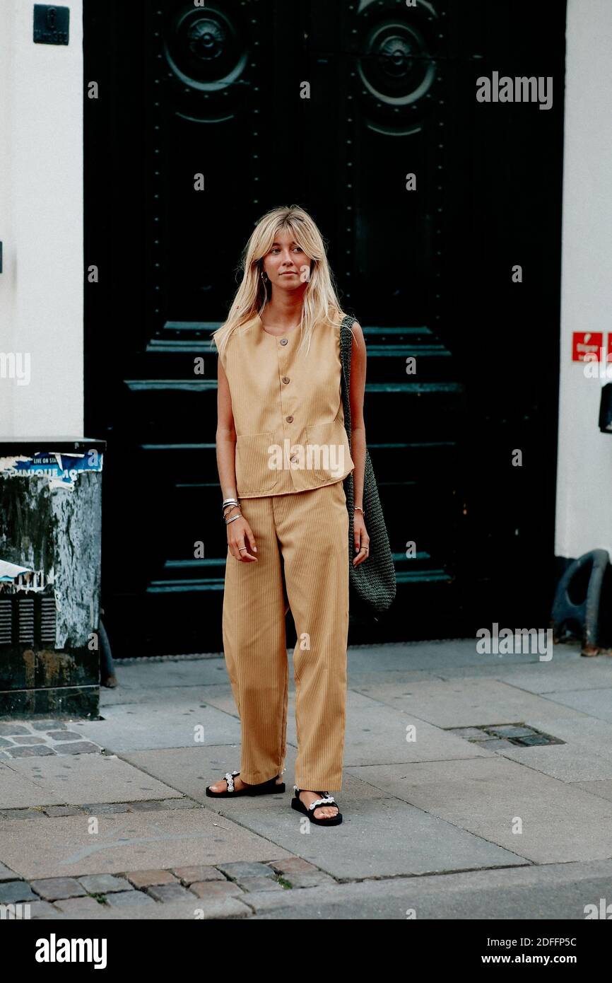Street style, Ella Karberg Simonsen arriving at Lovechild 1979 Spring ...