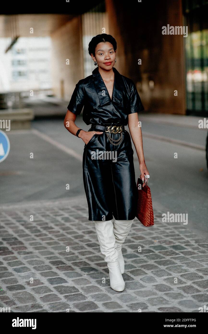 Street style, Sara Flaaen arriving at Henrick Vibskov Spring Summer ...